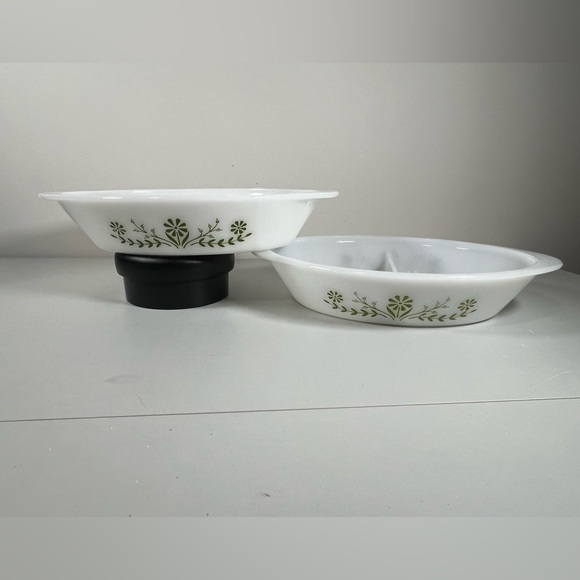 Pyrex | Dining | Vintage Oval Glasbake Green Crazy Daisy Divided ...